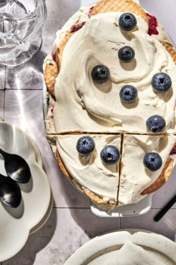 No-Bake Berry Icebox Cake - Smiths In Bloom