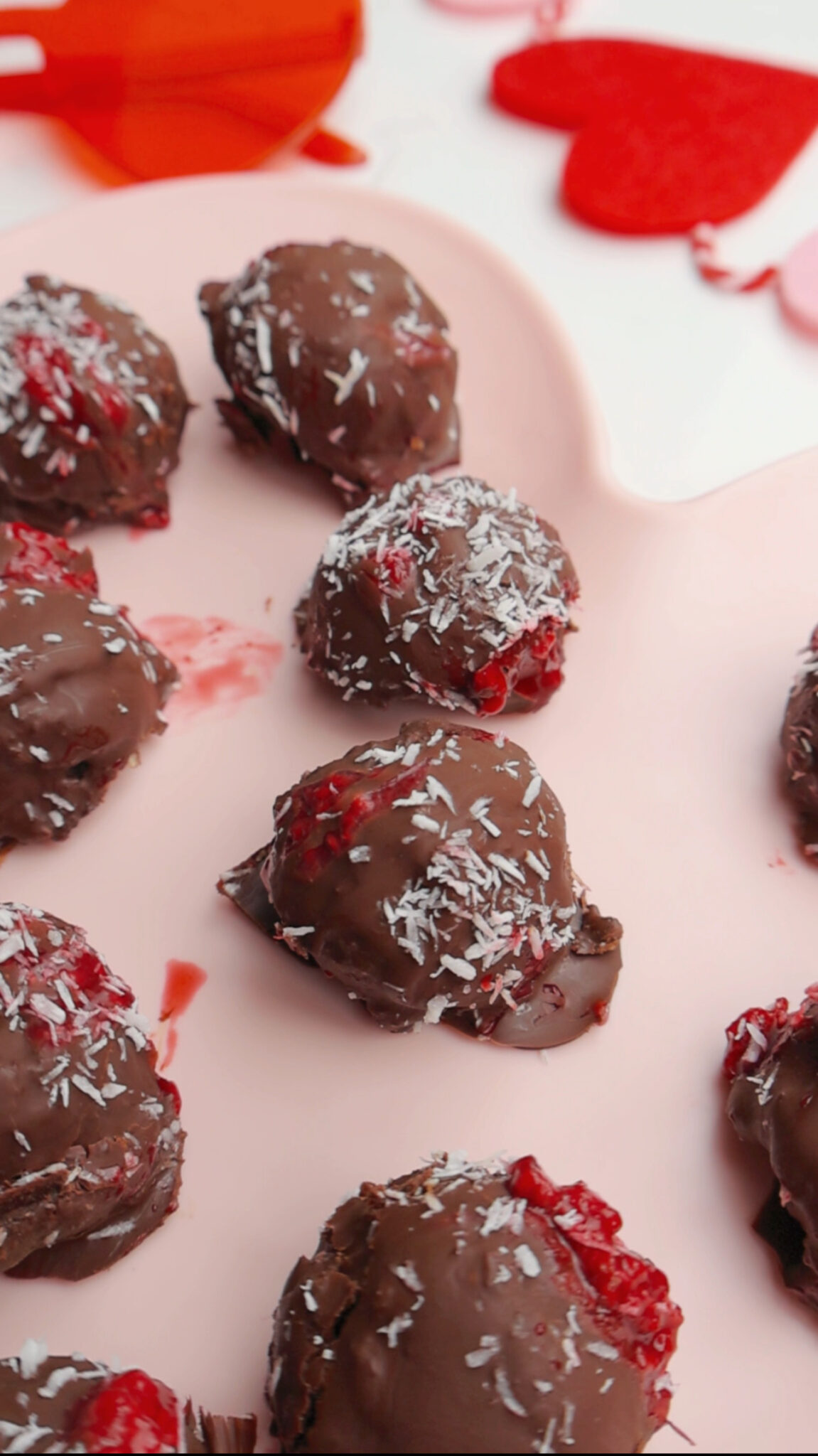 Cocoa Raspberry Truffles - Smiths In Bloom